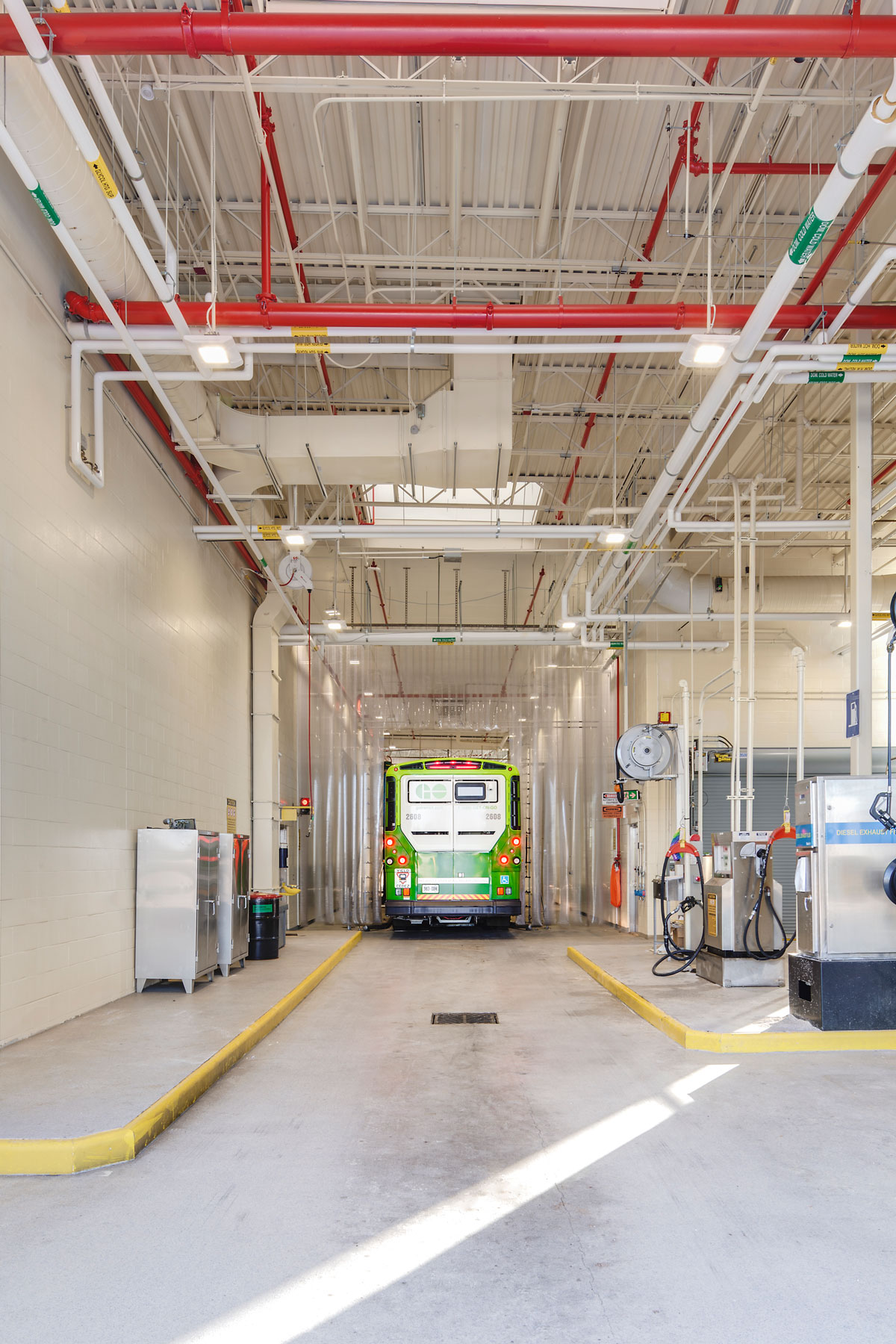 GO Transit Hamilton Bus Facility - Strasman Architects Inc.