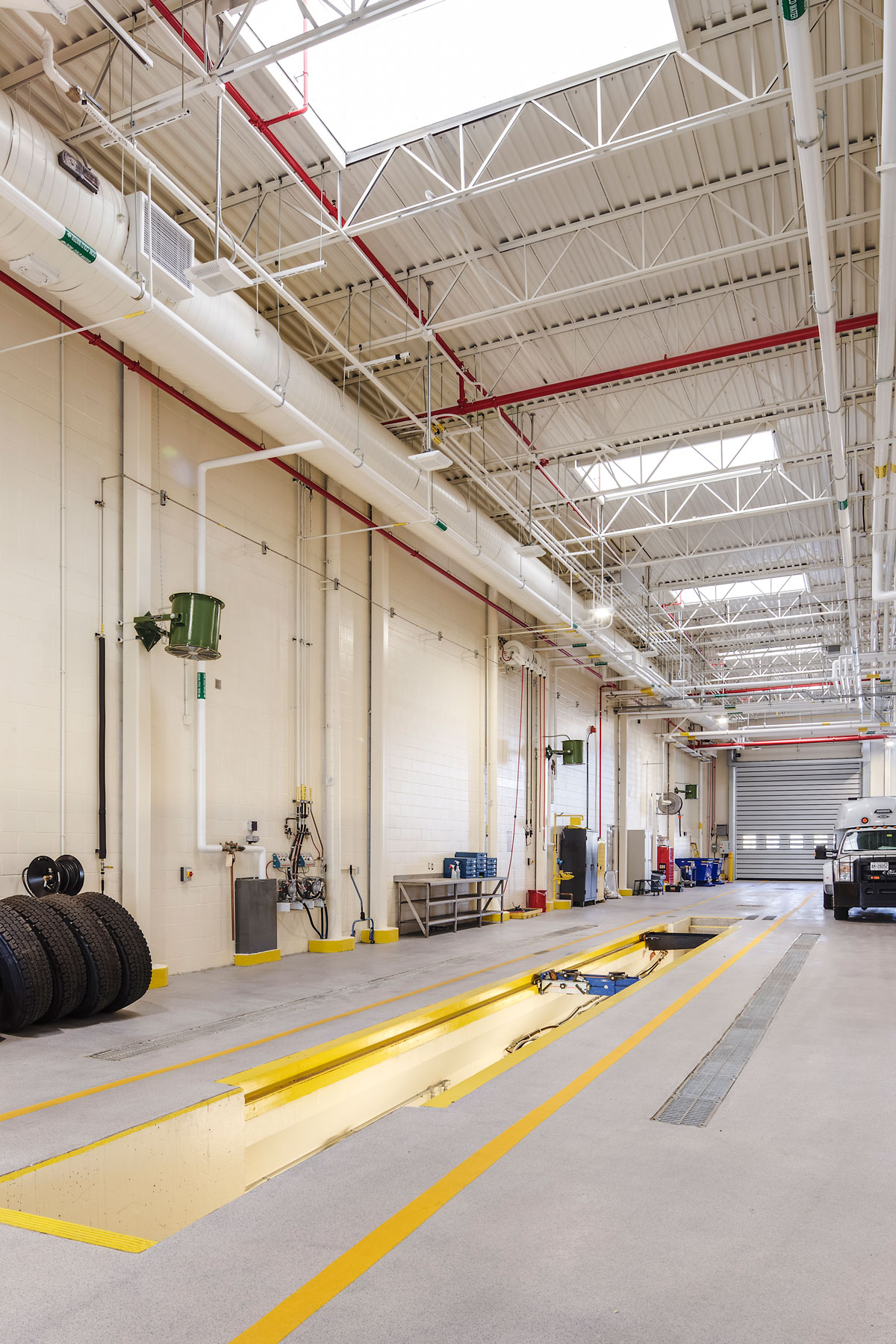 GO Transit Hamilton Bus Facility - Strasman Architects Inc.