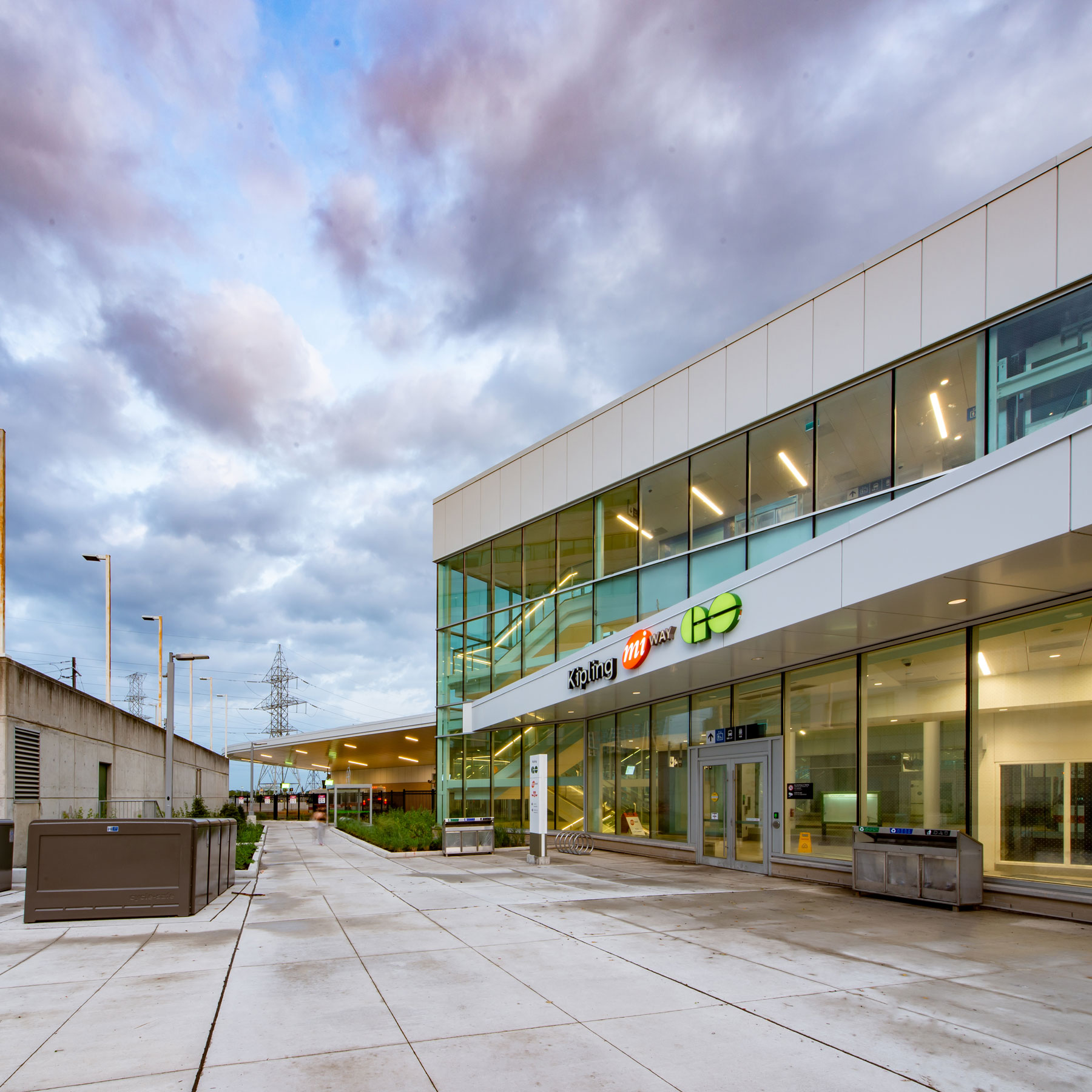 Metrolinx Kipling Mobility Hub - Strasman Architects Inc.